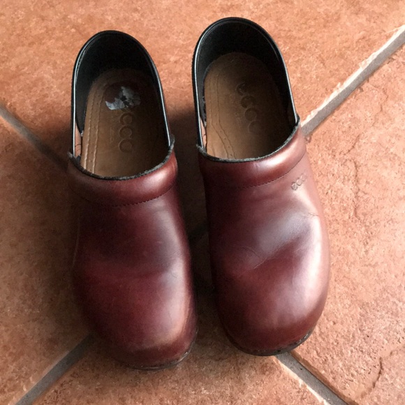 Ecco | Shoes | Ecco Maroon Brown Clogs Size 4 | Poshmark